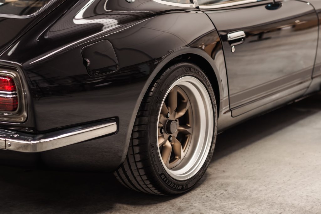 Evolution Black Edition Gallery – MZR Roadsports